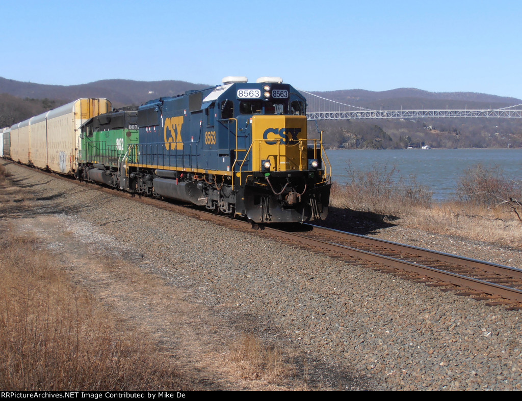 CSX 8563